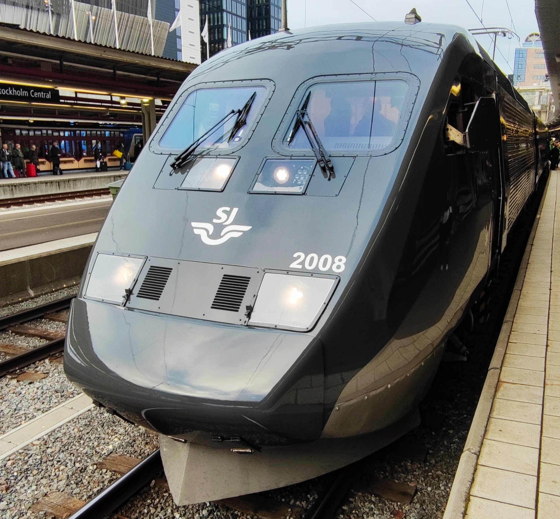 BILDEXTRA: Premiärturen med nya X2000 - Travel News