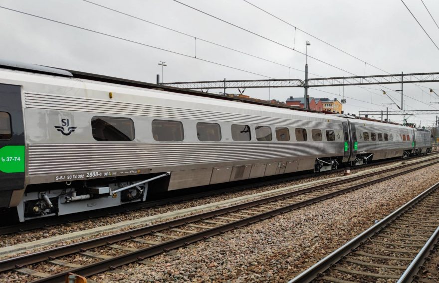 BILDEXTRA: Premiärturen med nya X2000 - Travel News